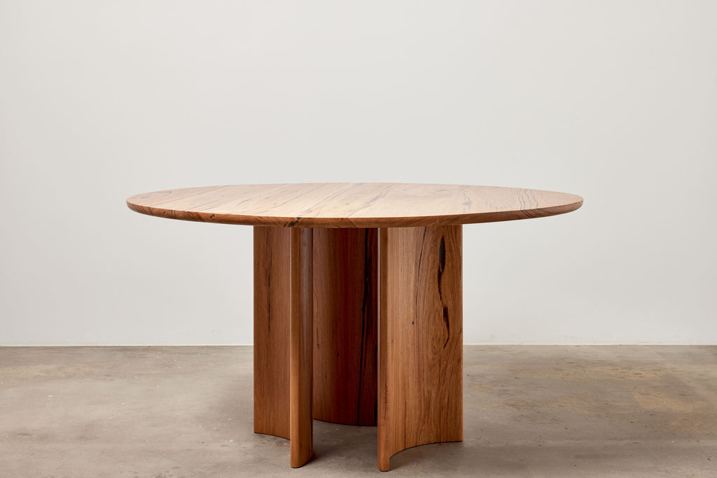 Luna Dining Table – Återvinna Design